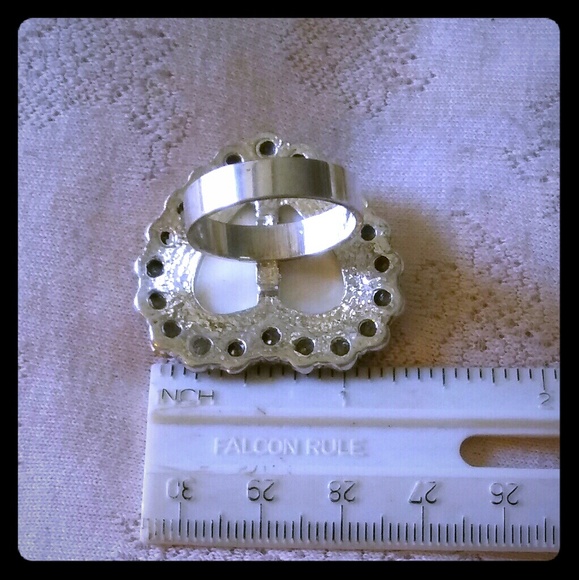 Vintage | Jewelry | Vintage White Heart Rhinestones Statement Ring ...